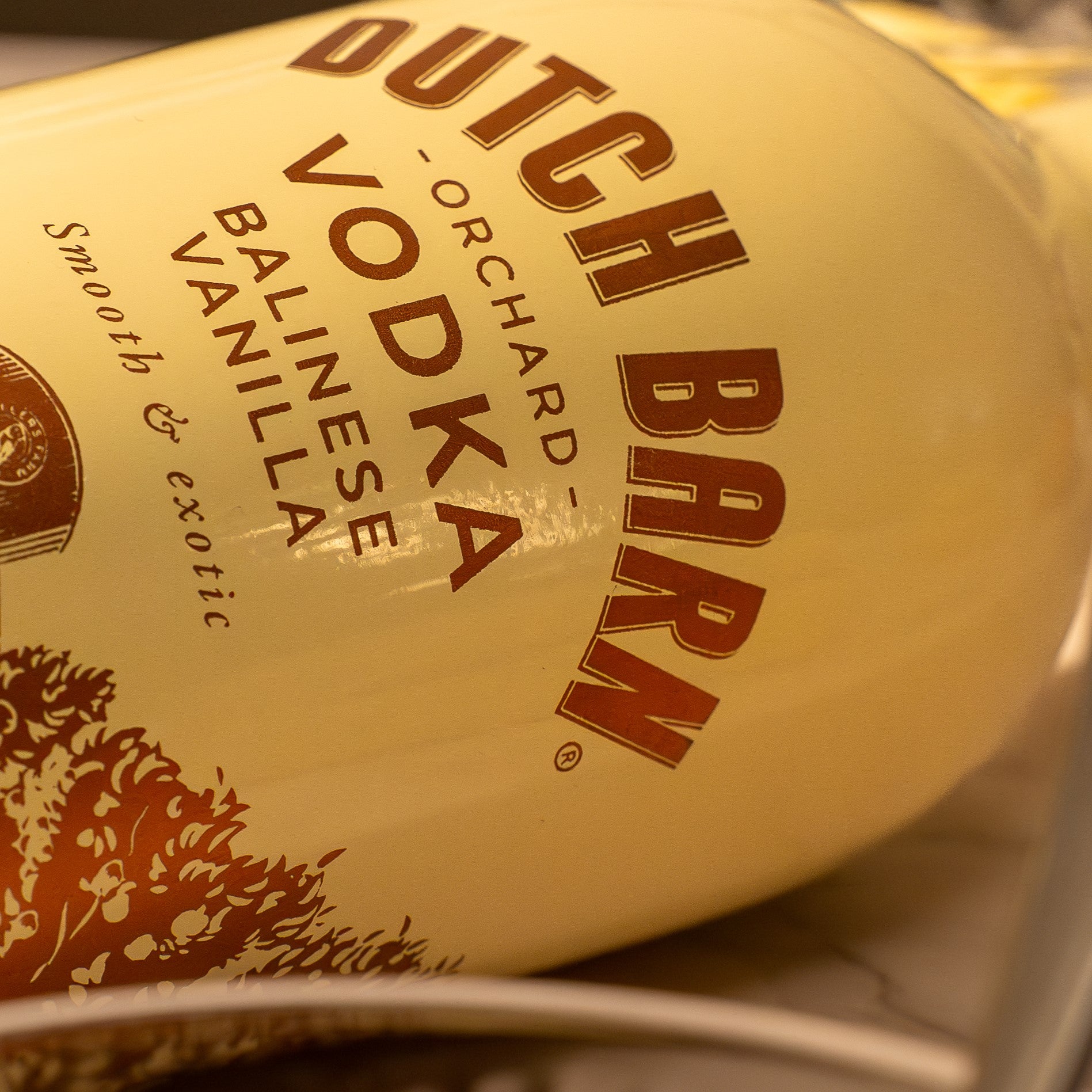 Dutch Barn Balinese Vanilla Vodka – Ellers Farm Distillery